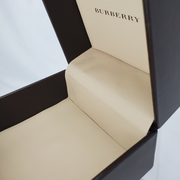 Burberry | Storage & Organization | Burberry Brown Leather Watch Case ...